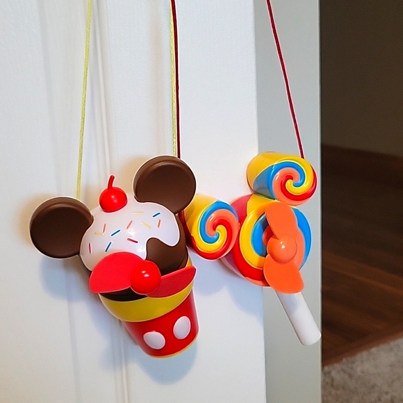 Disney | Toys | Disney Parks Snacks Treats Mickey Lollipop Sundae ...